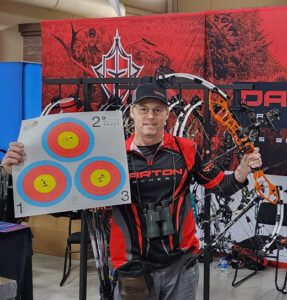 Bill Drake – Brite Strings – Custom Bowstrings